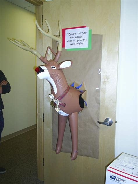 Funny Christmas Office Door Decorating Ideas