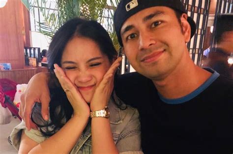 Duh Raffi Ahmad Bermesraan Dengan Nagita Slavina Di Ruang Make Up Grid Hot