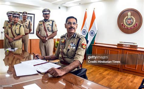 Newly Appointed Delhi Police Commissioner Sanjay Arora Takes Charge