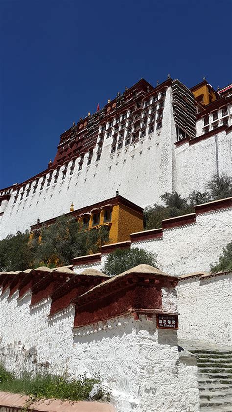 images with a long height get flipped · issue 657 · fengyuanchen