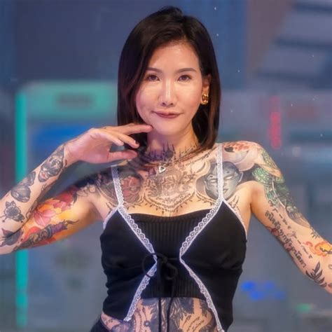 Punika Ariyakul Yoksakyant Threads Say More