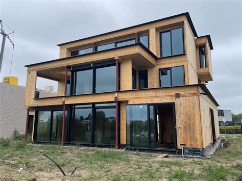 Maison R2 à Structure Clt D Bois