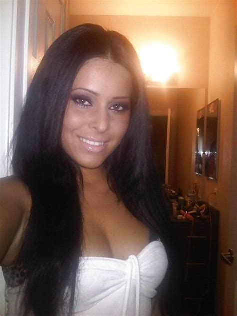 Myla Sinanaj 11th Pic Pic