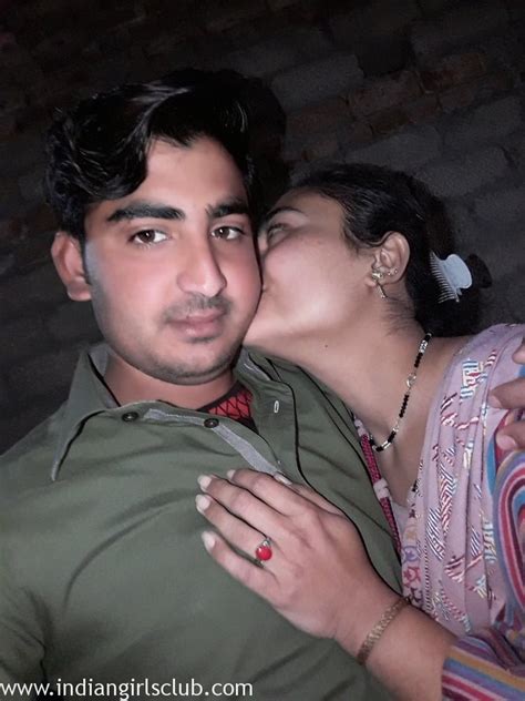 Newlym Married Indian Muslim Couple Honeymoon Sex 9 Indian Girls Club Nude Indian Girls