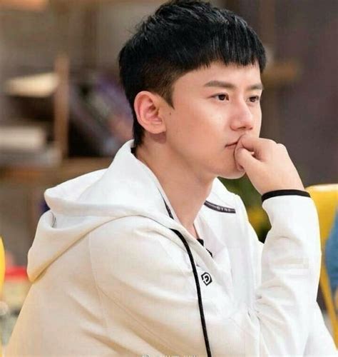 張杰實力寵粉：訂不到酒店？我北京房子還空著 每日頭條