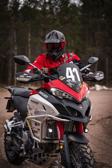 Ducati Multistrada Enduro Mustang Motorcykel Design