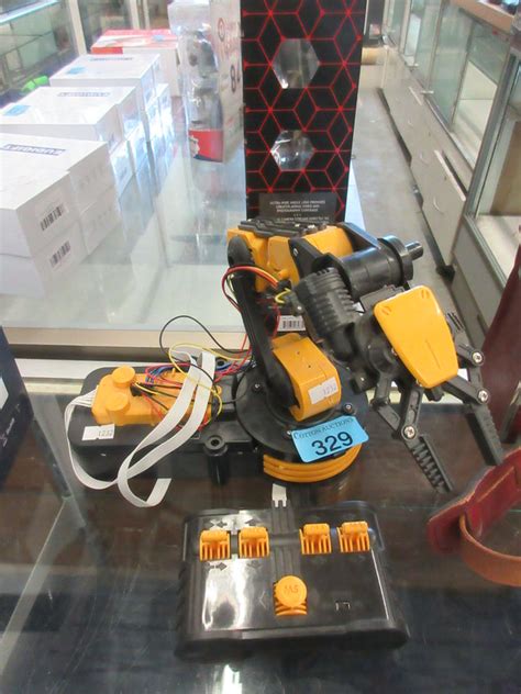 Remote Control Robotic Claw Arm Preowned