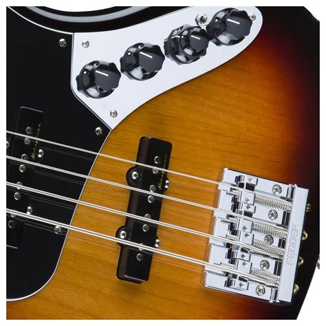 Disc Fender Deluxe Active Jazz Bass Guitar 3 Tone Sunburst Gear4music