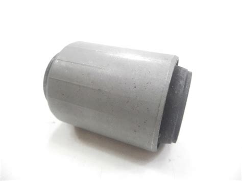 MR 374672 BUSHING SWINGARM BOTTOM SIDE REAR / POPRZECZNEGO MITSUBSHI ...