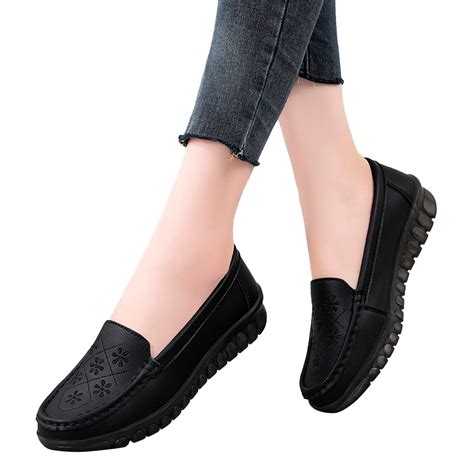 Iujsoy Penny Loafers For Women 2025 Classic Driving Moccasins Casual