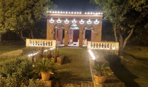 Gulmohar Garden Party Lawn In Rohini Delhi With Prices Photos And Deals