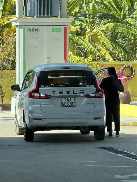 Tesla Finally Fixed Their Panel Gap Issue Rupbadging