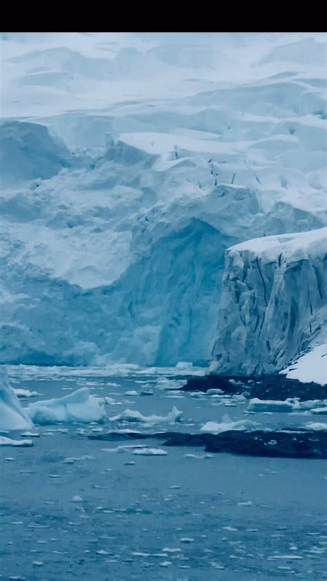 Glacier Calving Event Explained
