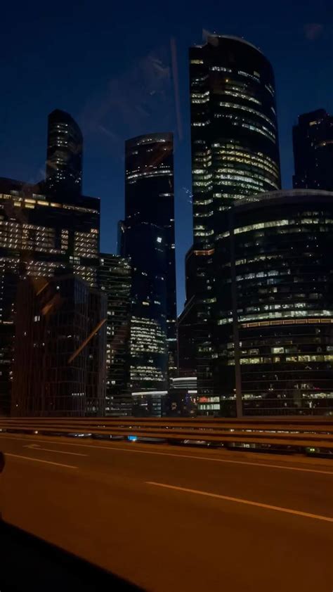 Пин от пользователя Dasha на доске Ваши пины Фотографии ночного неба Городские огни Пляжные