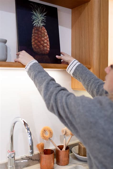 Pineapple Small Belgravia Gallery