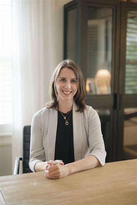 Dr Isabelle Morley Relationship Coaching For Ambitious Couples