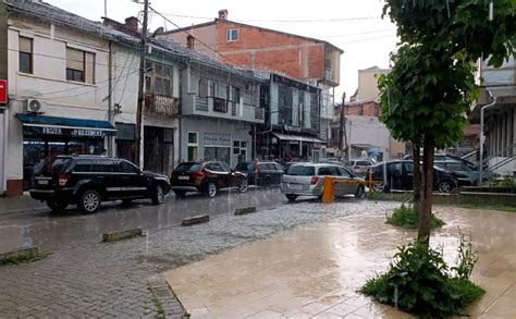 Невреме во Гостивар поплавени се куќи и дворови Слободен печат