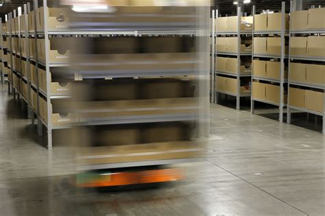 hikrobot and ow robotics enter sme focused partnership logistics manager