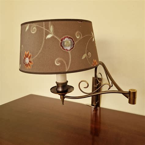 Лампа за стена с подвижно рамо | Antique Boutique