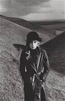 Jean Loup Sieff Queen England 1964 Mutualart Fashion Story