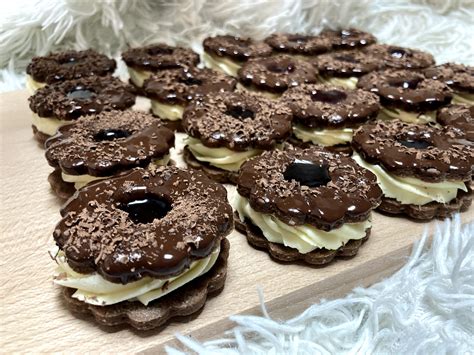 Feketeerdő Keksz ⋆ Nassolda