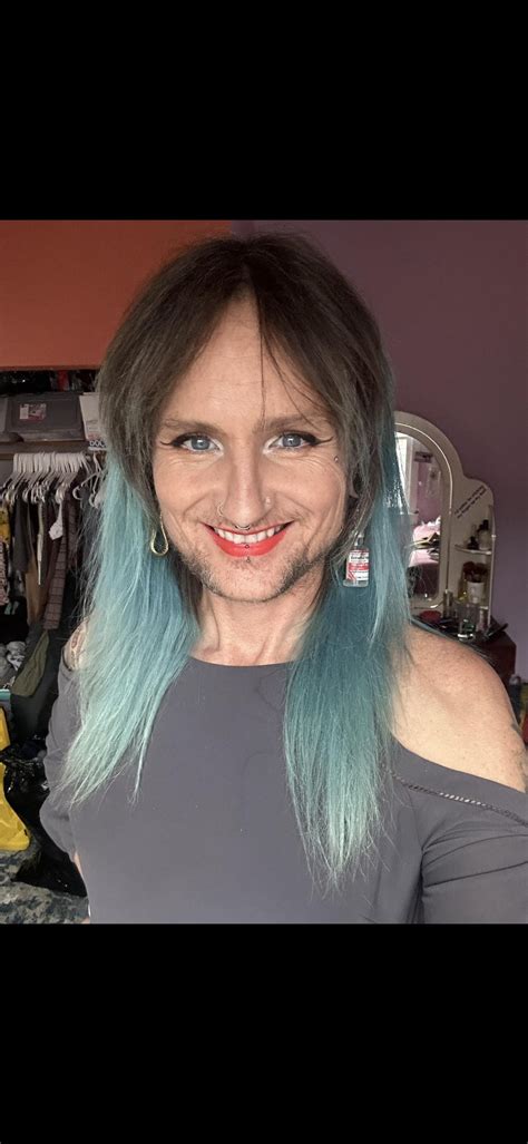 Nonbinary Af R Translater