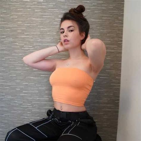 Discover Everything About Lauren Alexis: Bio, Age, Height, Body ...