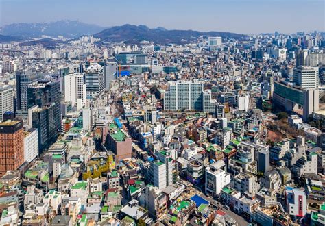 홍대 예술의 거리 서울연구데이터서비스