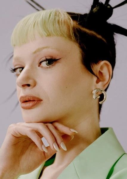 Ruth Codd Fan Casting