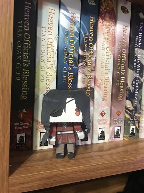 Made A Tiny Hua Cheng To Accompany My Bookshelf Rtianguancifu