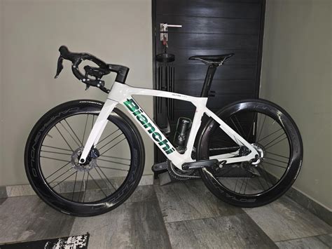 Bianchi Xr4 Disc 2023 Road Bikes Bike Hub
