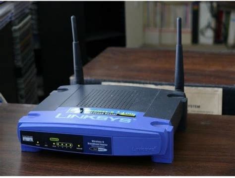 Linksys Befw11s4 V4 Wireless B Broadband Router With 4 Port Switch Electronics