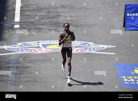 Boston Ma April 21 Viola Cheptoo Of Kenya Runs To The Finish Line Of The 129th Boston
