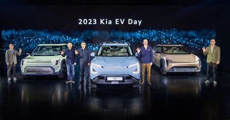 기아 Ev3 4 5 한꺼번에 공개… “전기차 대중화시대 열겠다”