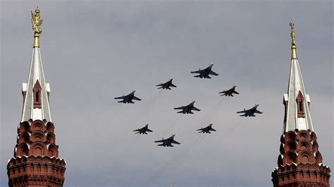 Русия показа военната си техника в Сирия видео Новини бг