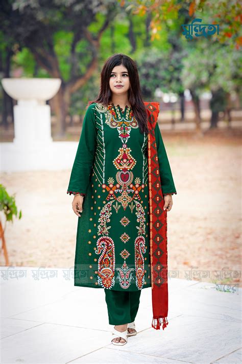 Shundrita সুন্দ্রিতা Added A Shundrita সুন্দ্রিতা