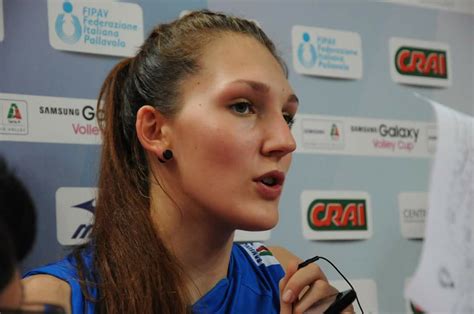 Marina Lubian Fans Page