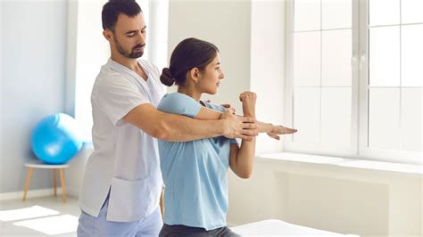 Stem Cell Therapy For Rotator Cuff Tear Shoulder Healing