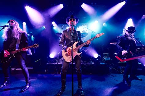 Live Review Pseudo Echo Eventalaide