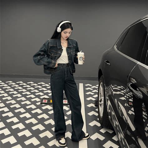 위드포에버 가을신상데일리룩세트상품 심플 베이직 루즈핏 골드싱글버튼 진청 크롭 데님 자켓 하이웨스트 와이드 청바지 투피스 셋업 세트 데일리 심플 베이직 캠퍼스룩