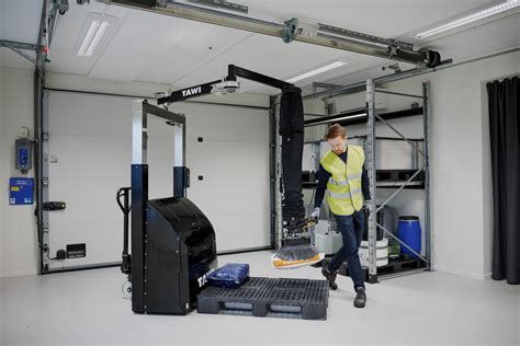 Tawi Mobile Warehouse Vacuum Lifter Quadri Grupi As