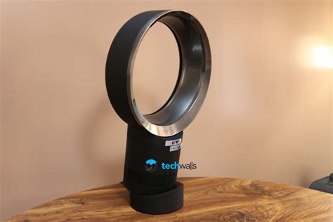 Dyson Am Bladeless Desk Fan Review