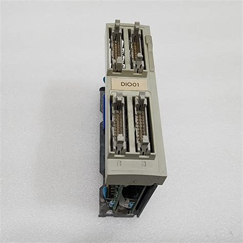 SCHNEIDER ELECTRIC TSX MICRO TSXDMZ64DTK 32I 24VDC 32Q 0 1A