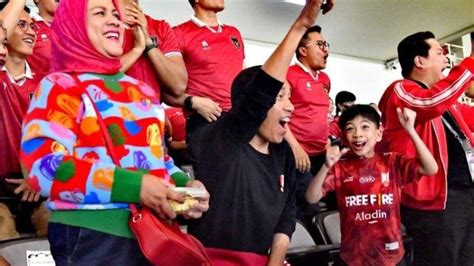 Video Reaksi Jokowi Dan Jan Ethes Saat Ivar Jenner Dan Pratama Arhan