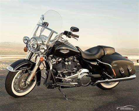 Обзор Harley Davidson Road King Classic видео фото тест драйв ответы