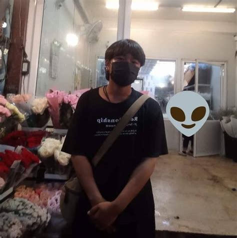 ဦးစားပေးဖော်ပြမှု 🫶😍 ယှင် ခွါး