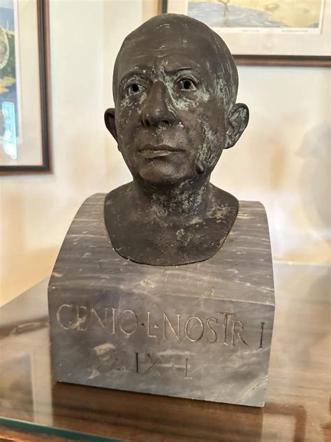 Dads Statue R Whatsthisworth