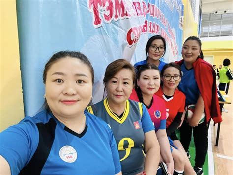 Дэлхийн багш нарын 29 монголын багш нарын 57 дахь өдрийн спорт гурван төрөлт тэмцээнд амжилттай