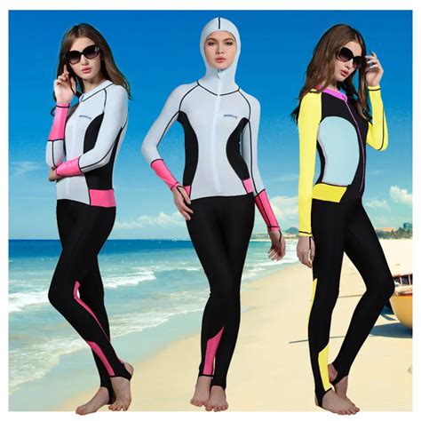 Hooded Rash Guard Snorkeling At Christopher Zavala Blog