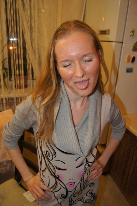 Cuckold Husband Shows Cum Whore Wife Zoya Naked In Sperm On Face For Repost Msg